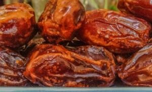 Do Dates Go Bad? - KitchenVile